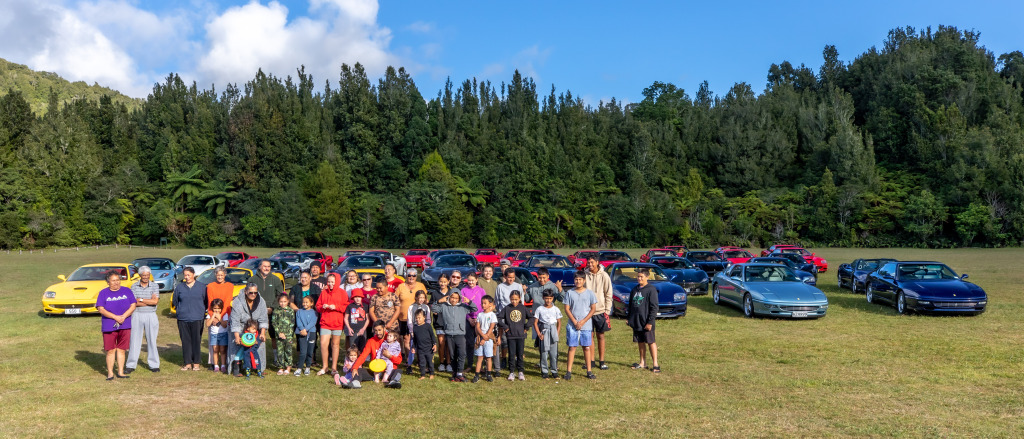 Group_Ferrari_MR-105 - Ferrari Owners' Club of New Zealand